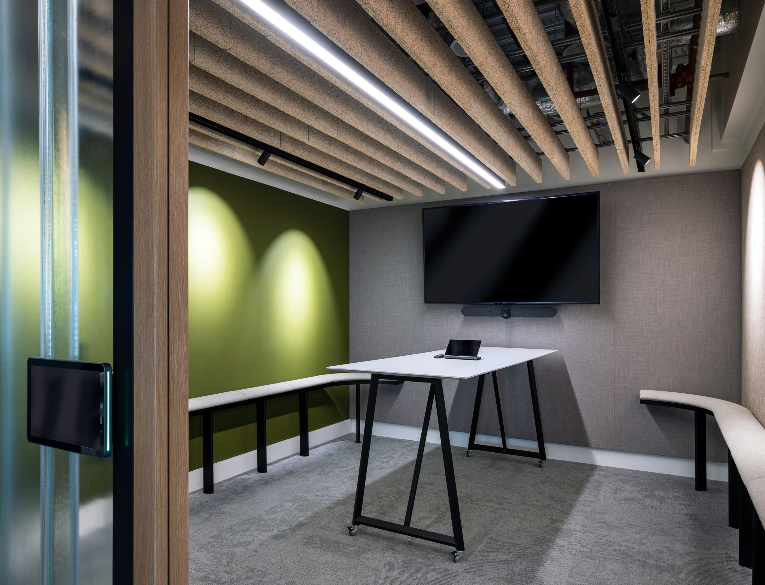 Values in light | XAL